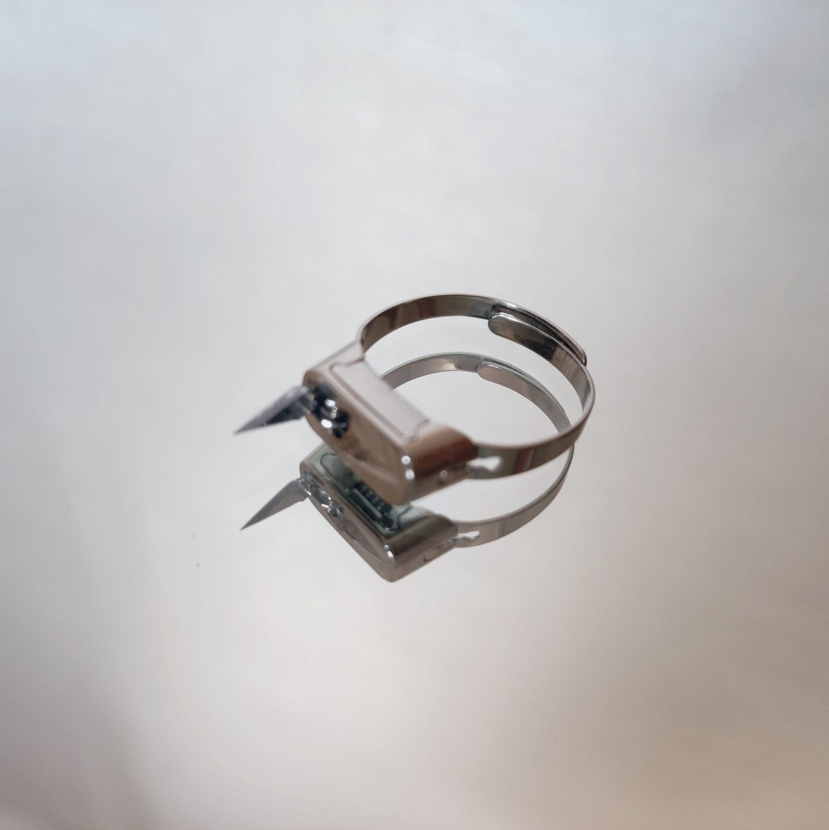 SELF-DEFENCE RING – STAY FANCY